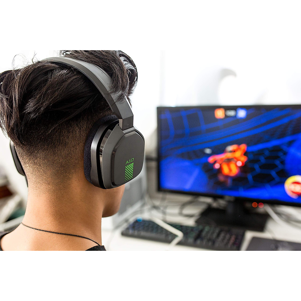 Astro Gaming A10 Wired Stereo Gaming Headset for Xbox One - Green/Black (Renewed)