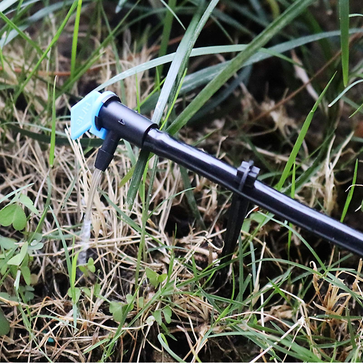 Lxcom Lighting 100 Pack 2 GPH Flag Dripper Emitter Drip Emitters 8L/H Irrigation Emitter Sprinkler Drippers System Parts Connect 4mm/7mm Hose for Lawn Vegetables Garden (Blue)