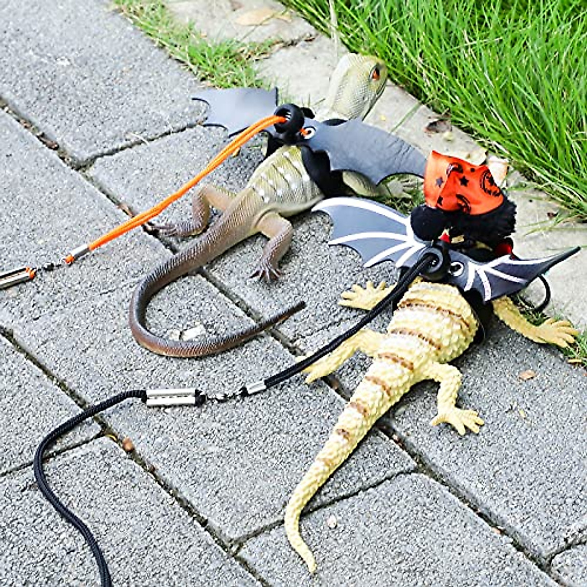 Xuniea 2 Sets Halloween Thanksgiving Bearded Dragon Lizard Leash Harness Hat Set with Halloween Pumpkin Hat, Reptile Harness Leash Black Hat Bowtie Set for Bearded Dragon Lizard Reptile Clothes