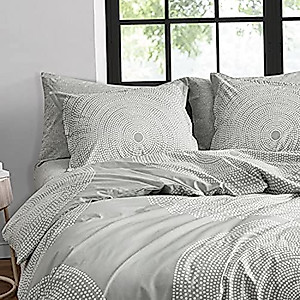 Marimekko - Queen Comforter Set, Smooth Cotton Percale Bedding with Matching Shams, Medium Weight Home Decor (Fokus Grey, Queen)