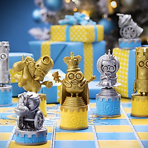 The Noble Collection Minions Chess Set