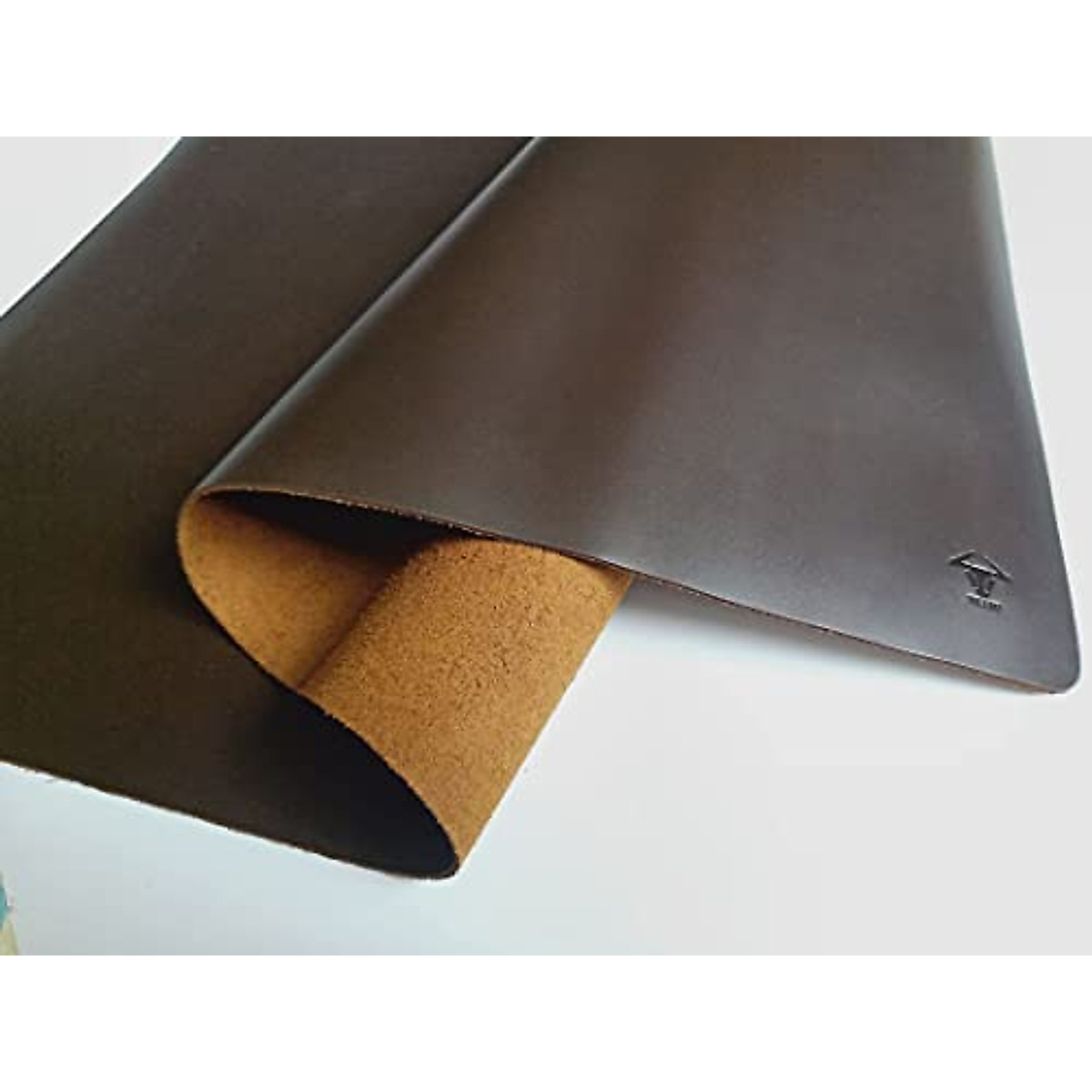 Niaiu Full Grain Leather Desk Pad Protector, 36'' x 17'' Large Genuine Leather Desktop Blotter Mats for Keyboard and Mouse, Big Desk Writing Pad for Office/Home/Work/Game -Dark/Brown