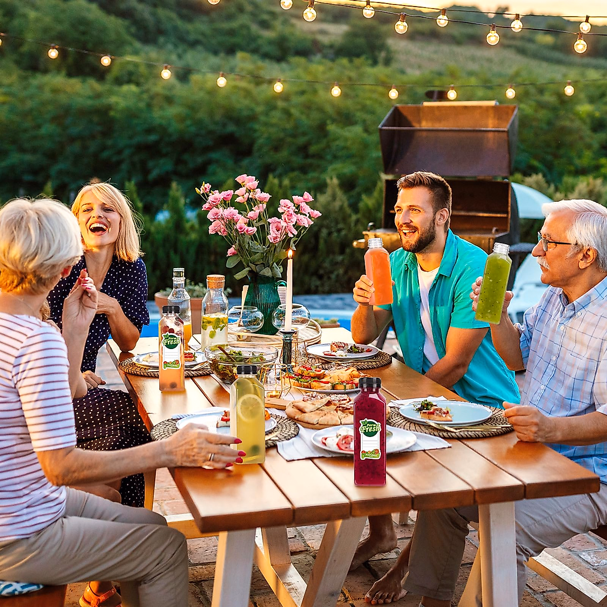 Moretoes 28pcs 16oz Empty Plastic Juicing Bottles, Juice Bottles with Black Tamper Evident Caps, Reusable Clear Bulk Drink Juice Containers with Lids for Juicing Milk Smoothie Tea and Other Beverages