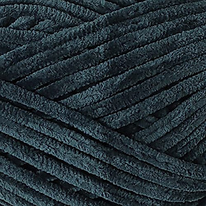 2 Skein La Mia Mellow Velvet Chenille Yarn for Knitting and Crocheting Baby Clothes, Blankets and Accessories, 100% Polyester, 100 gr (3.5 oz) / 115 m (125 Yards), Super Bulky, Green - 928