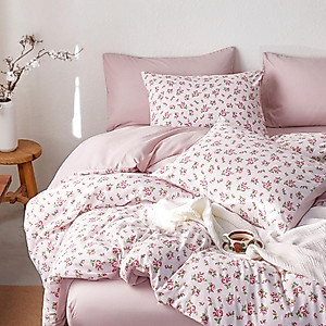 Wake In Cloud - Floral Comforter Set, Coquette Cottagecore Aesthetic Flower Shabby Chic Pattern for Women Teen Girls, Soft Lightweight Bedding, 3 Pieces, Pink, Queen Size