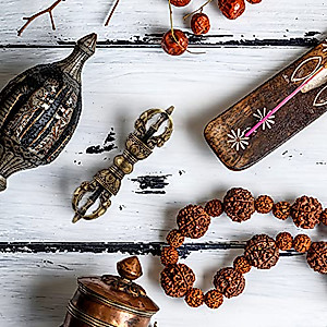 Homoyoyo Buddhist Dorje Vajra Pestle Brass Craft Ornament Retro Antique Buddha Pendant Charms for DIY Keychain Car Decor Buddhism Supplies