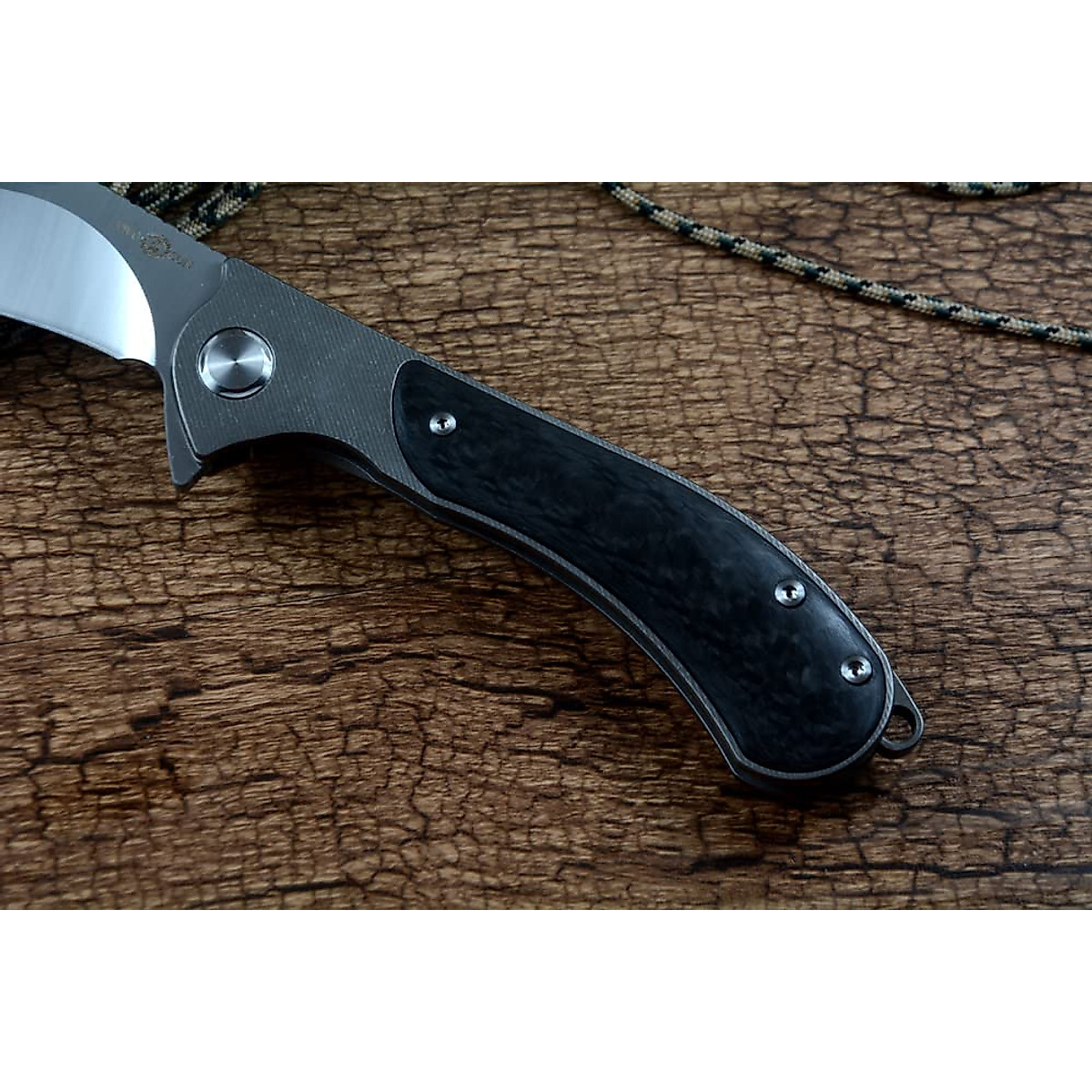 twosun D2 Satin Blade TC4 Titanium Carbon Fiber Handle Folding Hunting Knife TS388