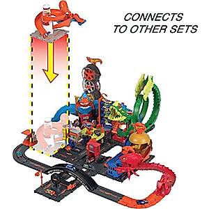 Hot Wheels Toy Car Track Set City Octopus Invasion Attack Playset, Octopus Launcher, 1:64 Scale Car