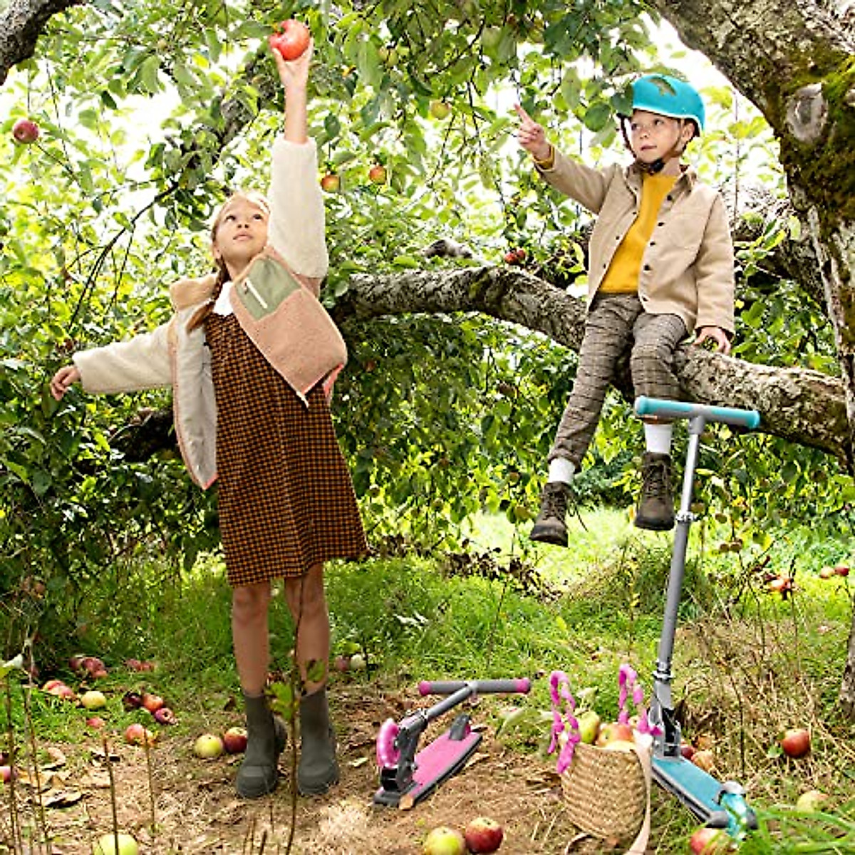 Jetson Scooters - Leo Kick Scooter (Pink) - Collapsible Portable Kids Push Scooter - Lightweight Folding Design with High Visibility RGB Light Up LEDs Wheels and Adjustable Height Handlebars