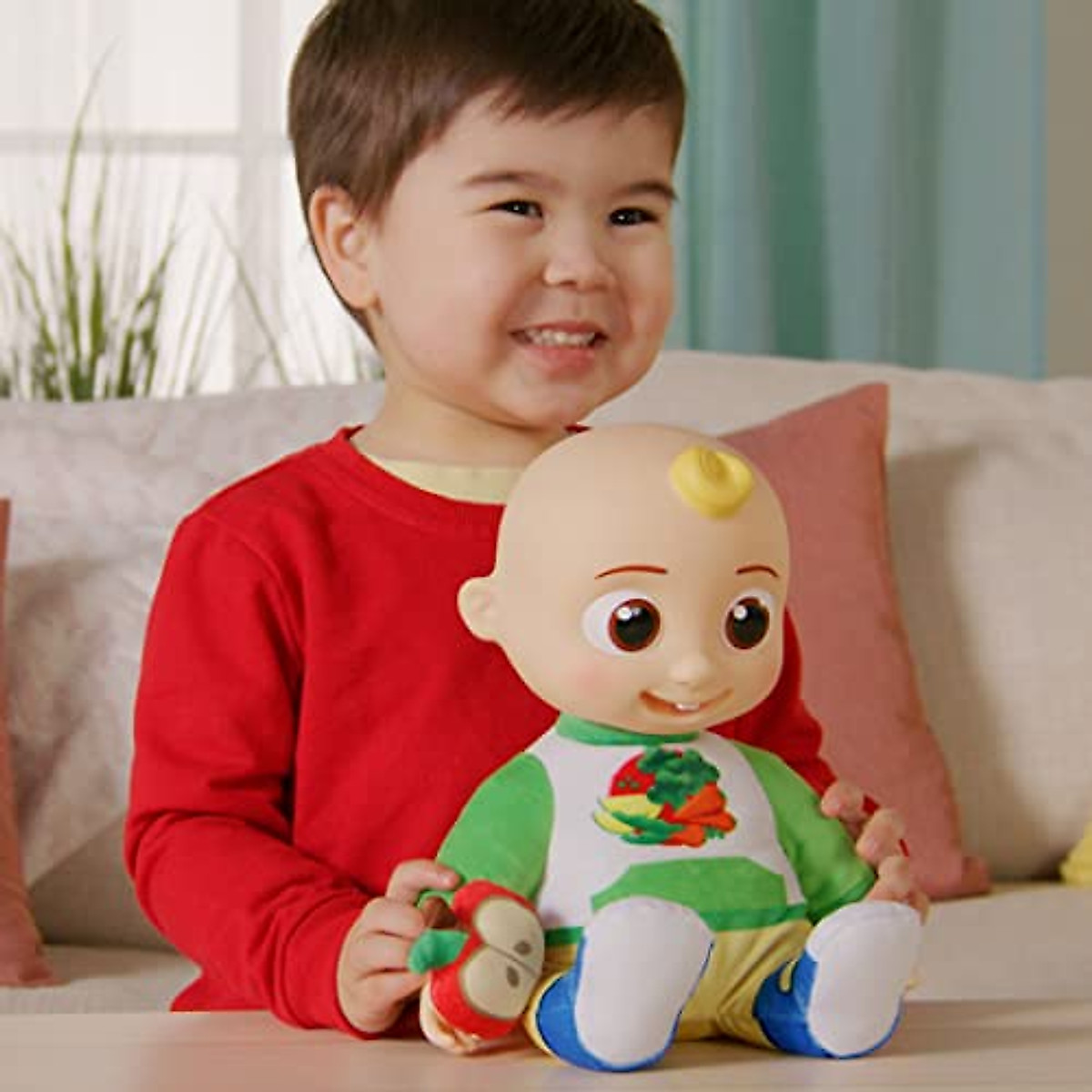 CoComelon Snack Time Features JJ Doll with Red Apple Plush - Plays Sounds, Phrases, and Clips of ‘Yes Yes Vegetables Song’ - Toys for Kids, Toddlers and Preschoolers