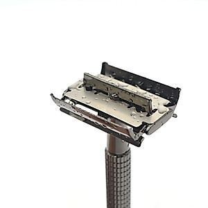 LEYMIGA Butterfly Double Edge Razor with 10 Premium Blades, Metal Classic Manual Single Blade Safety Razor for Men Women, Wet Shaving Shaver Fits Double Edge Blade, Safe Quick to Change Blade