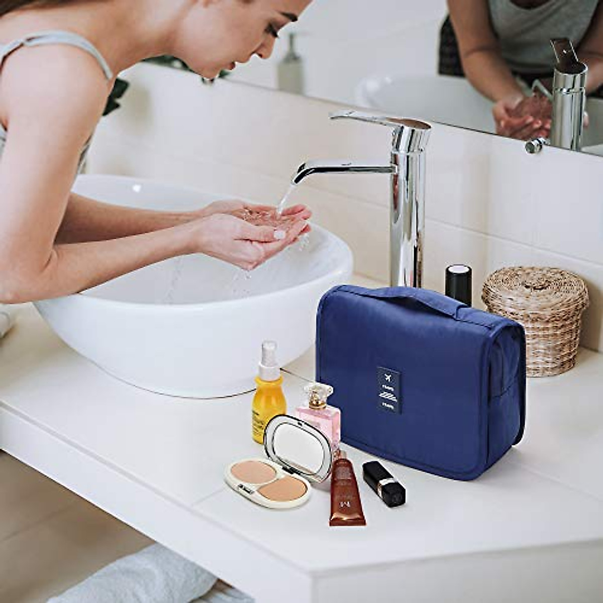 VOCUS Hanging Toiletry Bag for Men and Women Travel Portable Bathroom Toiletry Storage Bags Waterproof Cosmetics Makeup and Toiletries Organizer Kit with Hook