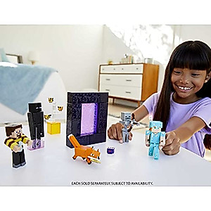 Mattel Minecraft Bees Action Figure, 3.25-in, with 1 Build-a-Portal Piece & 1 Accessory, Building Toy Inspired by Video Game, Collectible Gift for Fans & Kids Ages 6 Years & Older