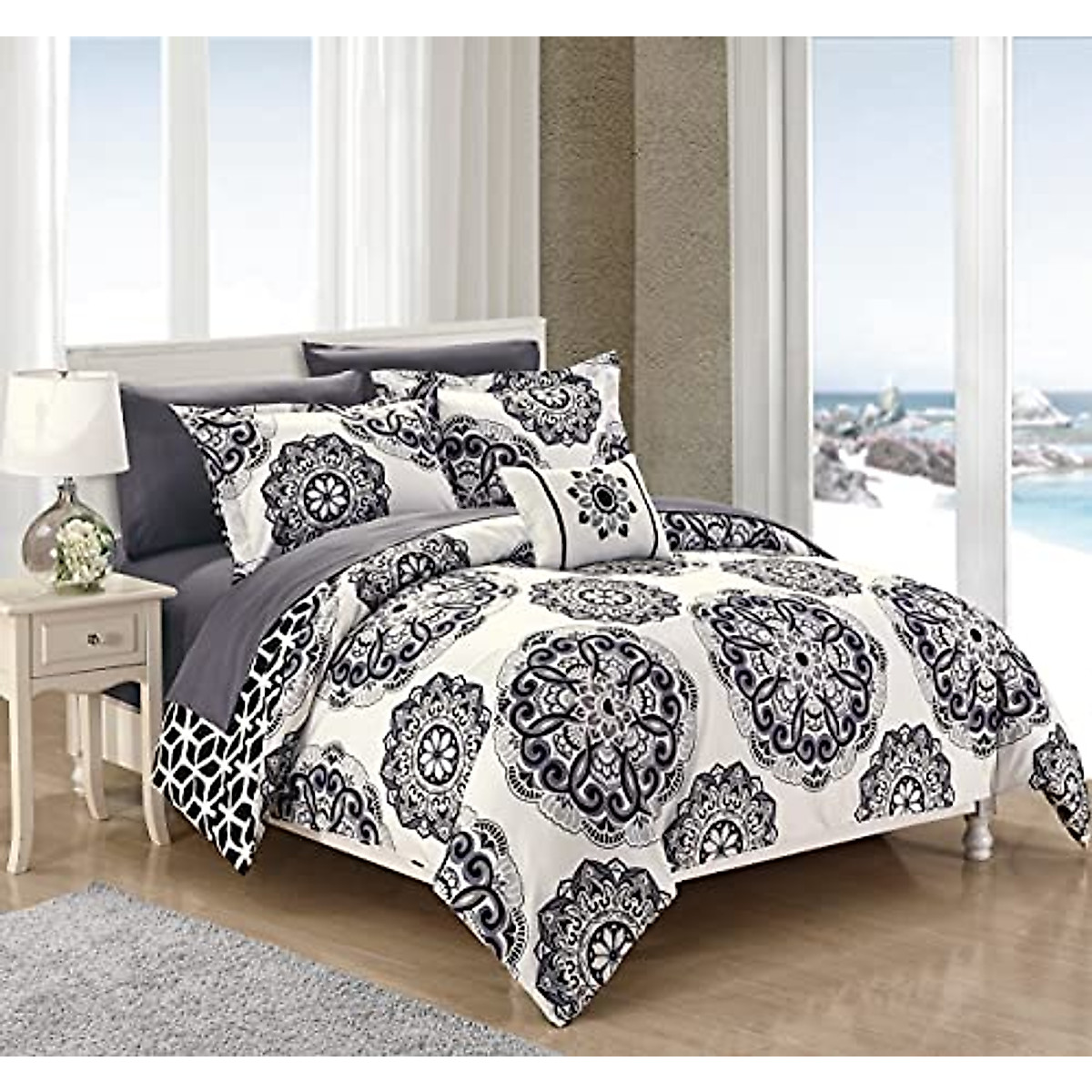 Chic Home 8 Piece Barcelona Super Soft microfiber REVERSIBLE King Comforter Set Black