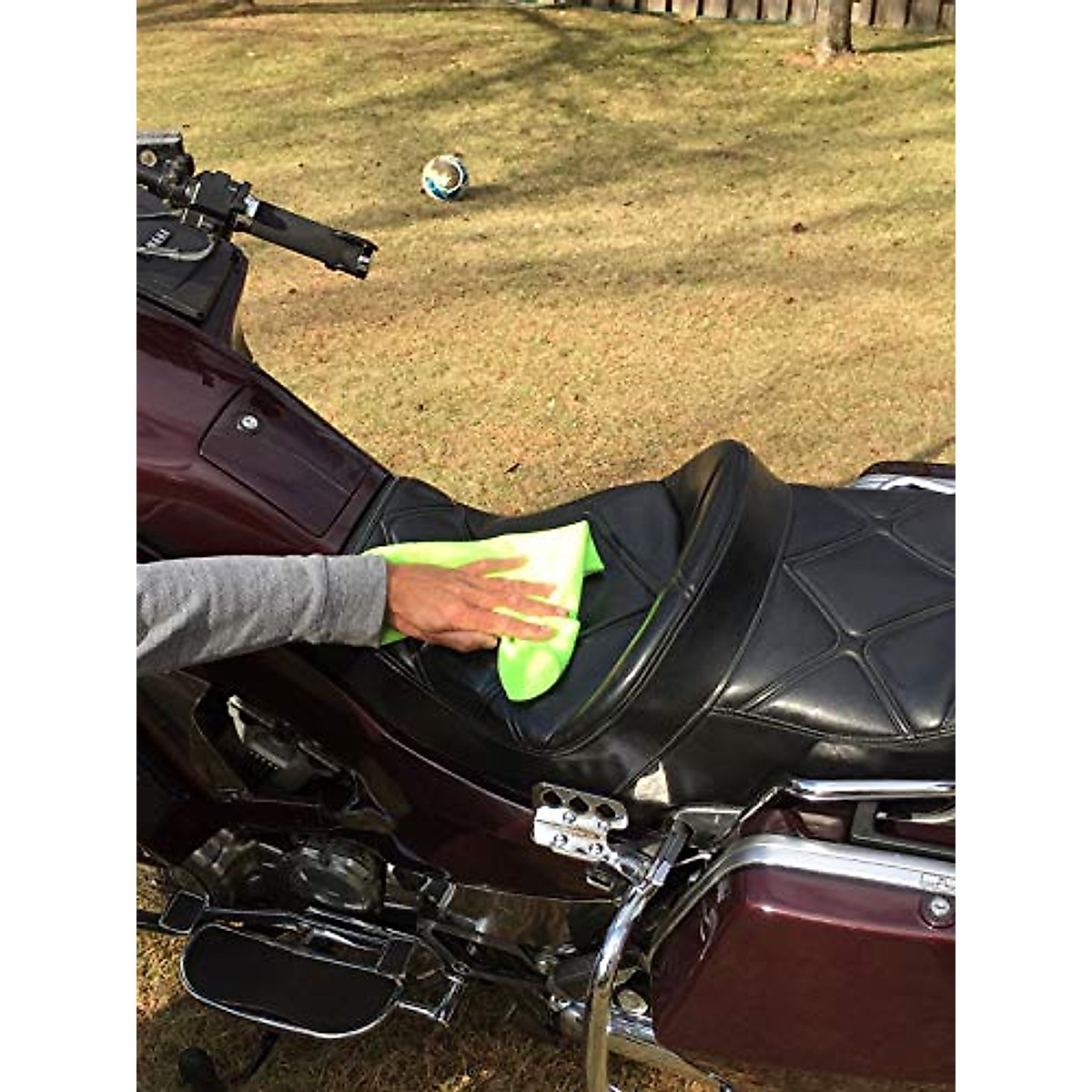 Shine Doctor Motorcycle Cleaning Kit Cleans Chrome, Leather, Vinyl and Removes Grime and Grease.