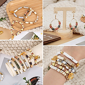 Quefe 8200pcs Clay Beads Bracelet Making Kit, 30 Colors Flat Preppy Beads for Friendship Bracelets, Polymer Heishi Beads with Charms for Jewelry Making, Holiday Crafts Gift for Teen Girls Adults