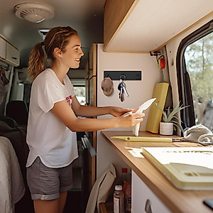 PEOIAOY Key Holder for Wall, Self Adhesive Key Hanger with 3 Hooks Stainless Steel Key Hooks for Wall, Wall Hooks Decorative, Key Hanger for Wall, No Punch Key Rack for Kitchen, Bathroom, Office