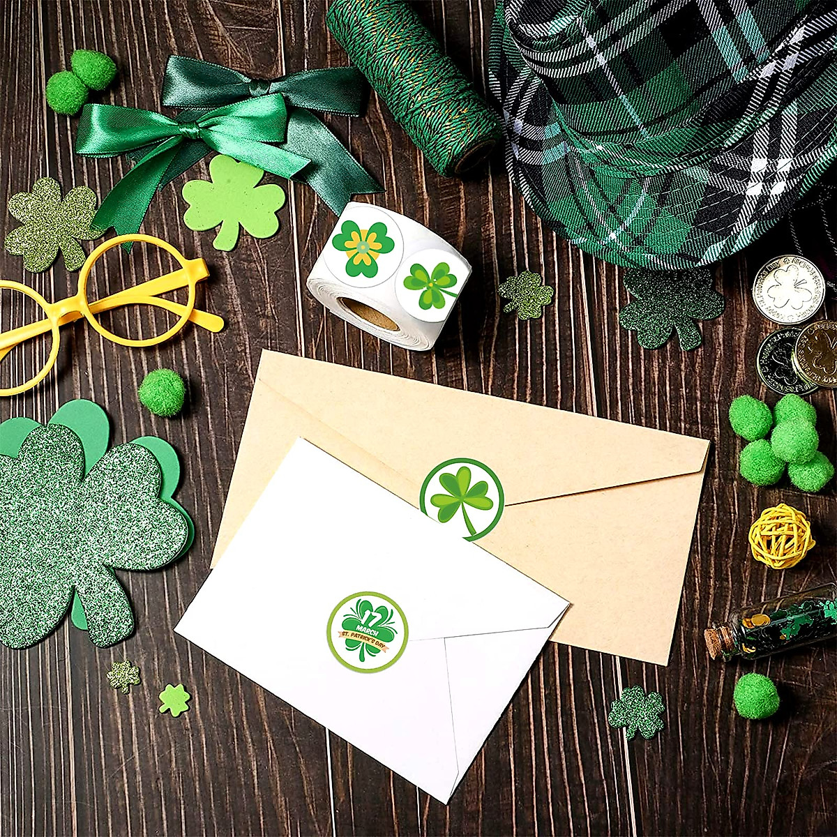 500Pcs St. Patrick's Day Sticker Lucky Shamrock Clover Hat Irish Decor Self Adhesive Irish Labels for Cards, Envelopes, Gifts Leprechaun Party Decoration Supplies