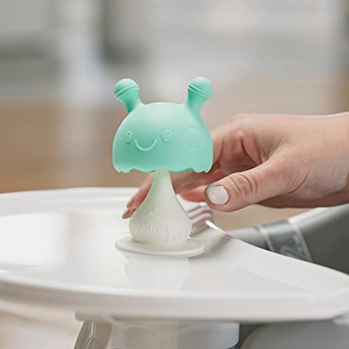 Nuby Super Soft Silicone Teether with Suction Base | Visually Stimulating and Easy to Grasp | Ideal for Infants 3 Months and Up, Soothing and Stimulating Gums
