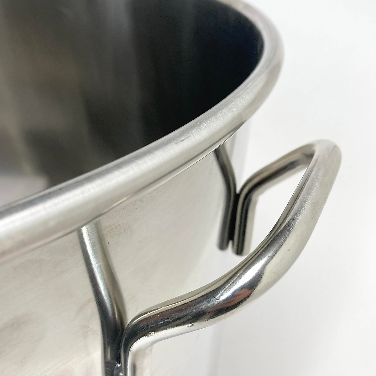 Bayou Classic 1160 62-qt Stainless Stockpot w/Stainless Perforated Basket Features Heavy Welded Loop Handles Domed Vented Lid Perfect For Steaming Boiling Canning and Preserving