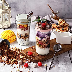 LANDNEOO 4 Pack Overnight Oats Containers with Lids and Spoons, 24 oz Glass Mason Jars for Overnight Oats, Large Capacity Airtight Jars for Milk, Cereal, Fruit