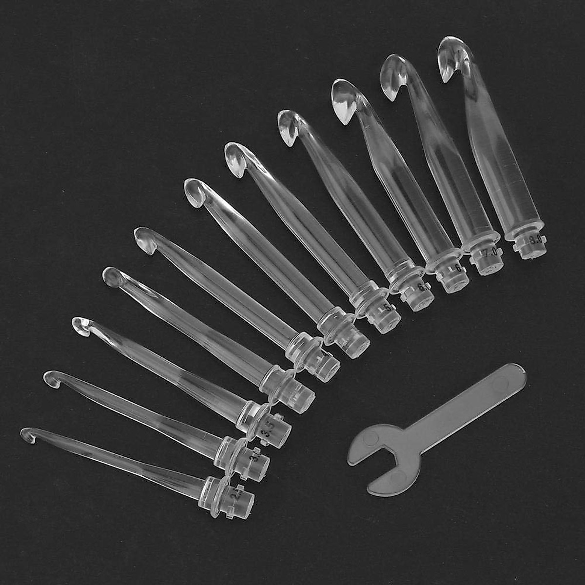 Crochet Needle Durable Crochet, Crochet Starter Kit Crochet Kit, Crochet Hook Set for Beginners Kids Adults Girls(Black)