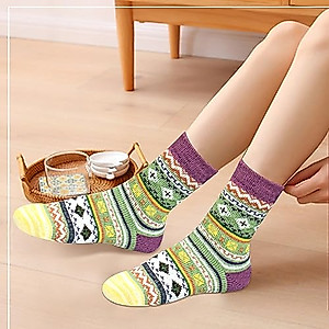 FYC Winter Womens Socks - Wool Warm Thick Knit Cozy Crew Casual Vintage Soft Socks for Women - Christmas Gifts - 5 Pairs