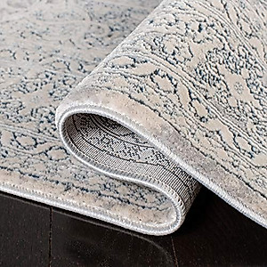 SAFAVIEH Alhambra Collection 6'7" Round Cream/Blue ALH628M Vintage Oriental Non-Shedding Dining Room Entryway Foyer Living Room Bedroom Area Rug