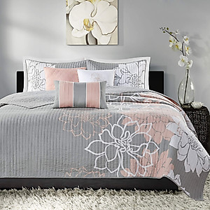 Madison Park Lola 100% Cotton Quilt Set - Casual Floral Channel Stitching Design, All Season, Lightweight Coverlet Bedspread Bedding, Shams, Decorative Pillows, King/Cal King(104"x94"), Blush 6 Piece