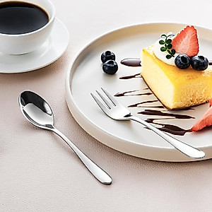 vancasso 30-Piece Silverware Set Service for 6, 18/10 Stainless Steel Flatware Cutlery Set Include Knives/Spoons/Forks, Gift Box & Mirror Polished, Heavy Silverware Set for Home, Kitchen & Restaurant