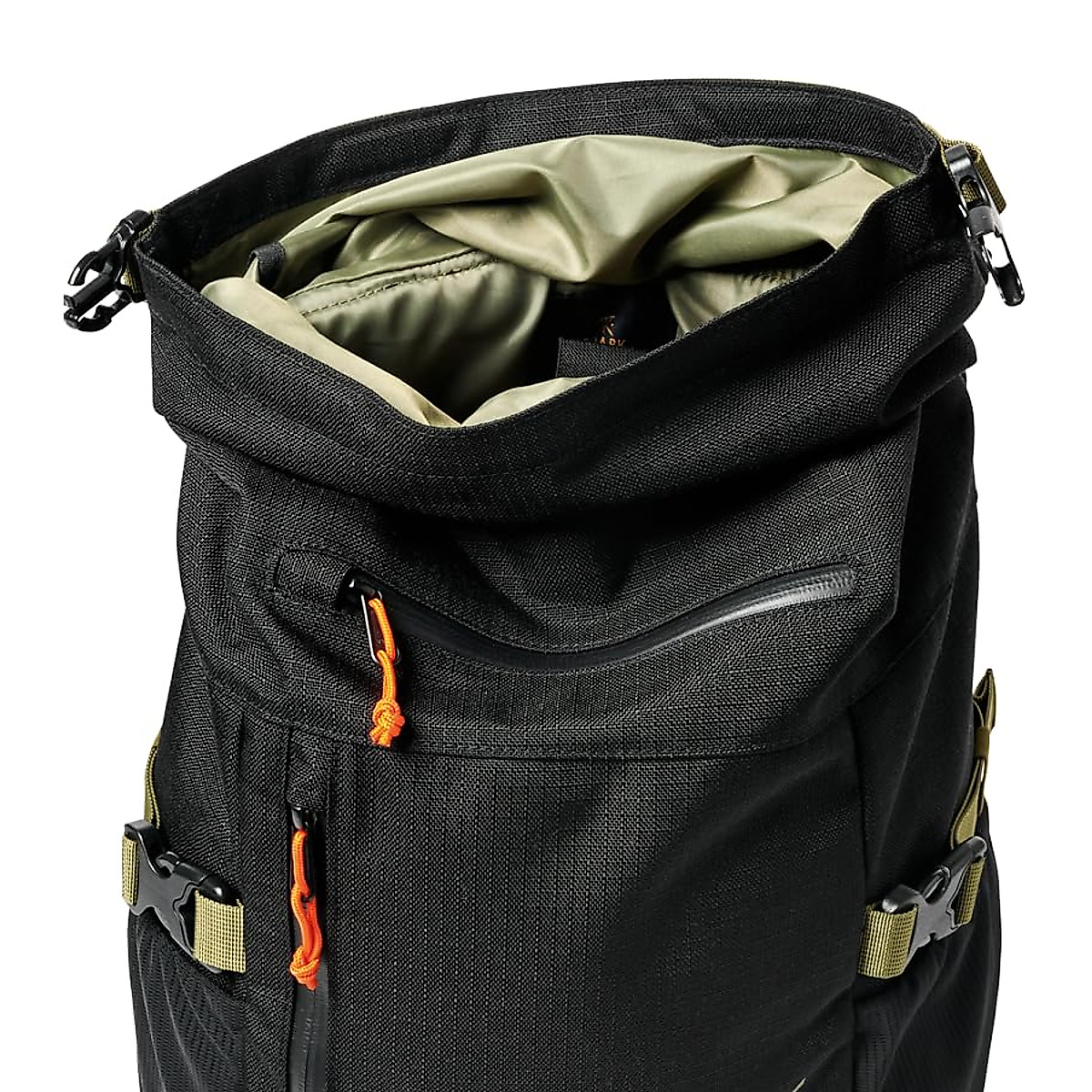 Roark Passenger 27L 2.0 Backpack, Travel Day Pack with Laptop Storage, Black