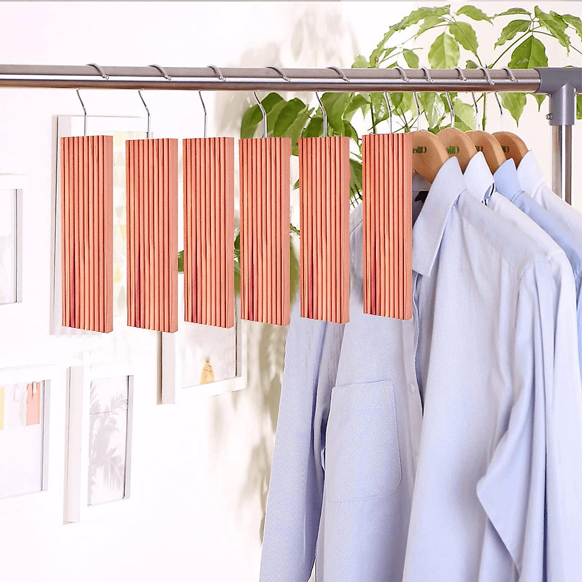 Homode Cedar Blocks, Cedar Hang Ups for Clothes Storage, Cedar Sachets for for Closets and Drawers, Fresh Scent Ceder Wood, 18 Pack