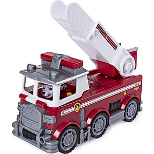 Paw Patrol Ultimate Rescue - Marshall's Ultimate Rescue Fire Truck with Moving Ladder and Flip-Open Front Cab, Ages 3 and Up