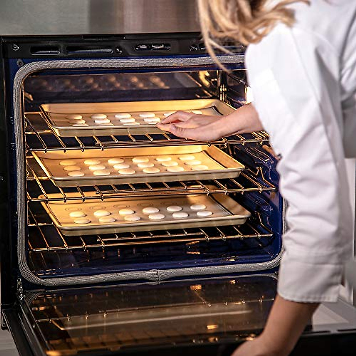 French Macaron Baking Mix With Swiss Buttercream Filling. Baker's Choice Single Step Formulation. Gluten Free. Makes 48 shells.