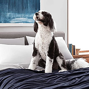 Martex Fleece Blanket King Size - Fleece Bed Blanket - All Season Warm Lightweight Super Soft Anti Static Throw Blanket - Navy Blanket - Hotel Quality- Blanket For Couch (108x90 Inches, Navy)