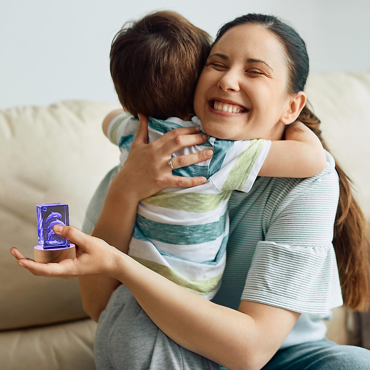 YouerCrystal 3D Crystal Dolphin Figurine Night Light with LED Light Base, Birthday Gift for Kids Women Unique, Thanksgiving Christmas Valentines Anniversary Birthday Gifts for lovers (3D-Dolphin)