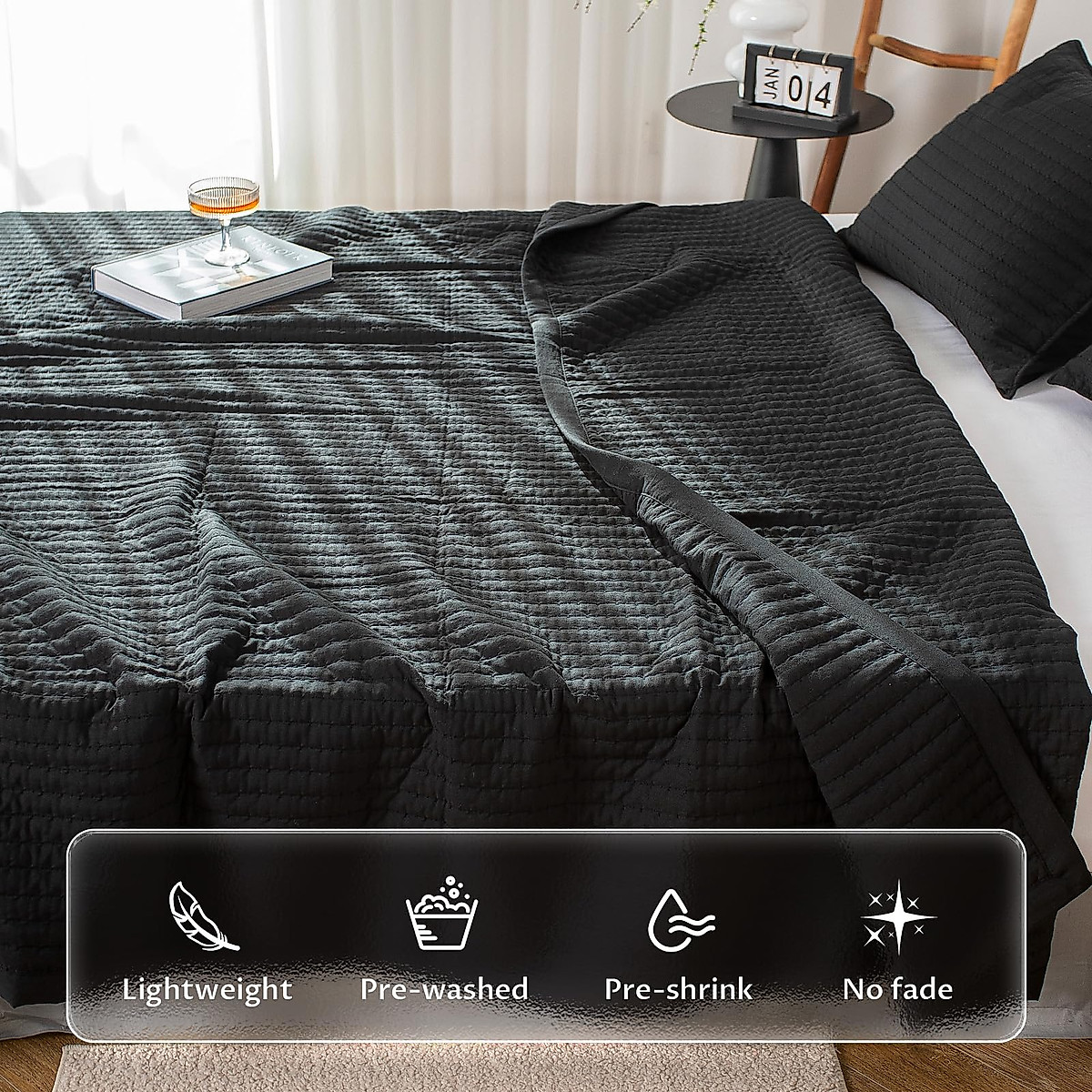 KASENTEX Black King Size Quilt Bedding Sets with Pillow-Shams, Dark Lightweight Soft Bedspread Coverlet, Quilted Blanket Thin Comforter Bed Cover, All Season Summer Spring, 3 Pieces, 104x90 inches