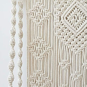 BLUETTEK Macrame Wall Hanging Shelf, Boho Decorative Floating Plants Swing Hanging Shelf Wooden Storage Hanger, Handmade Cotton Rope Woven Home Wall Decor