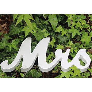 Amajoy Large White Wooden MR & MRS Wedding Sign for Beach Wedding Elegant Sweetheart and Reception Top Table Sign Decorative Letters for Wedding Shower