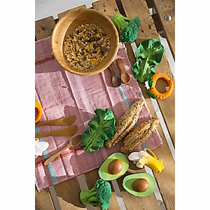 Oli & Carol Natural Rubber Teether - Vegetable Shaped Teething Toy for Babies 0-12 Months | Baby Teething Relief | Teethers for Infants 0-6 & 6-12 Months | Natural Hevea Rubber (Kendall The Kale)