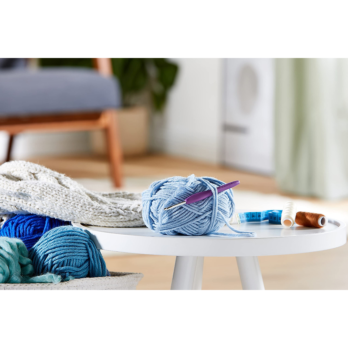 Clover Amour Crochet Hook: 4.0mm, 4.00mm, Multicoloured