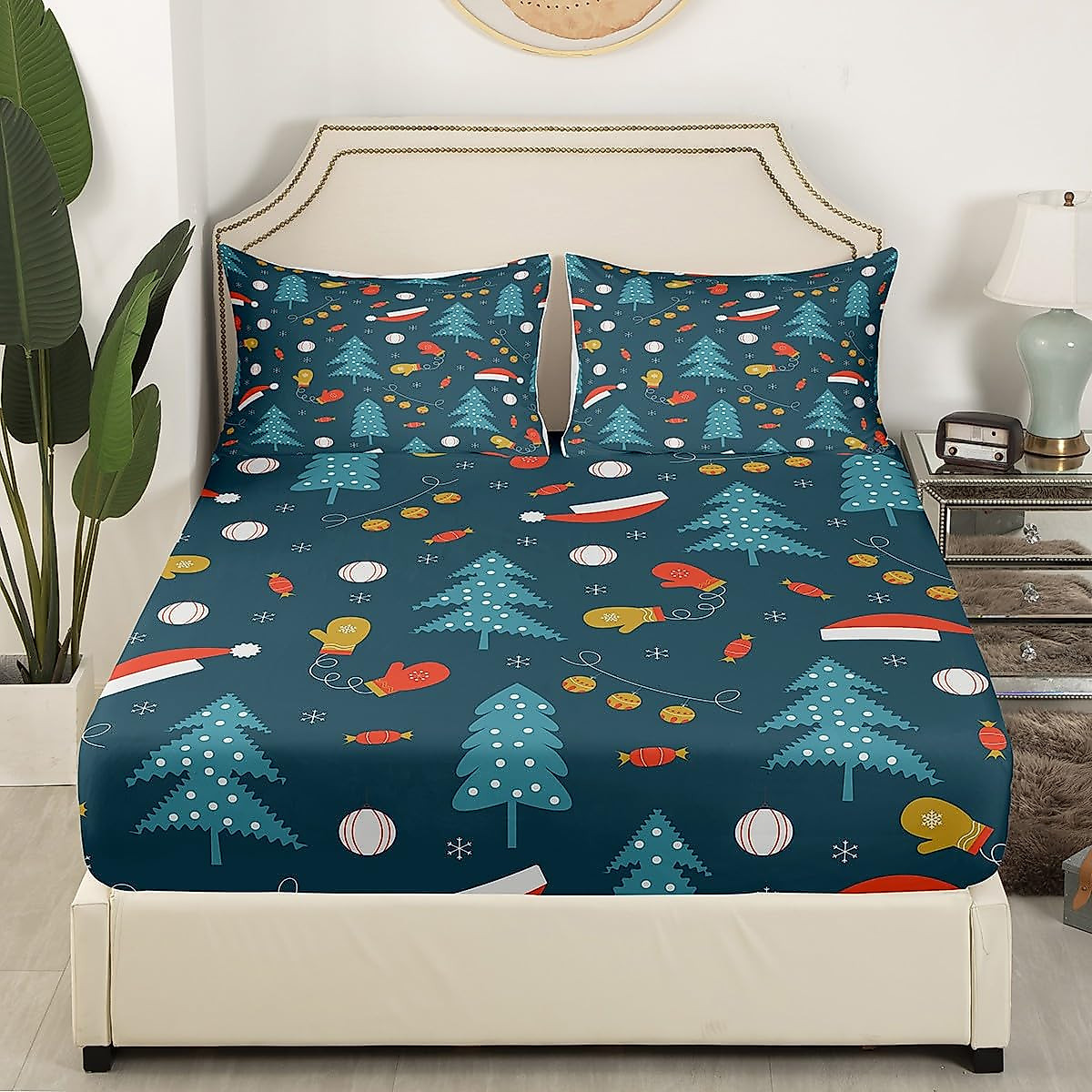 Christmas Themed Bed Sheets Full Size Christmas Tree Print Fitted Sheet for Boys Girls Kids Santa Claus Gifts Bed Set Happy New Year Xmas Bedding Set Christmas Eve Bedding