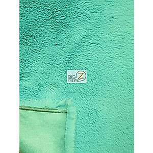 Beaver Shag Faux Fur Fabric Sold by The Yard DIY Coats Costumes Scarfs Rugs Accessories Fashion (Black)