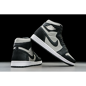 Jordan Women's Air Jordan 1 Twist 2.0 Sneaker, Medium Grey/Black-white, 11