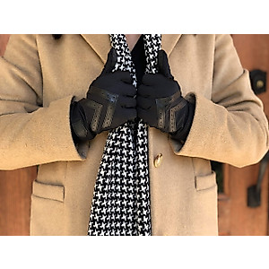 isotoner womens Spandex Shortie Touchscreen cold weather gloves, Black - Smartdri, Small-Medium US