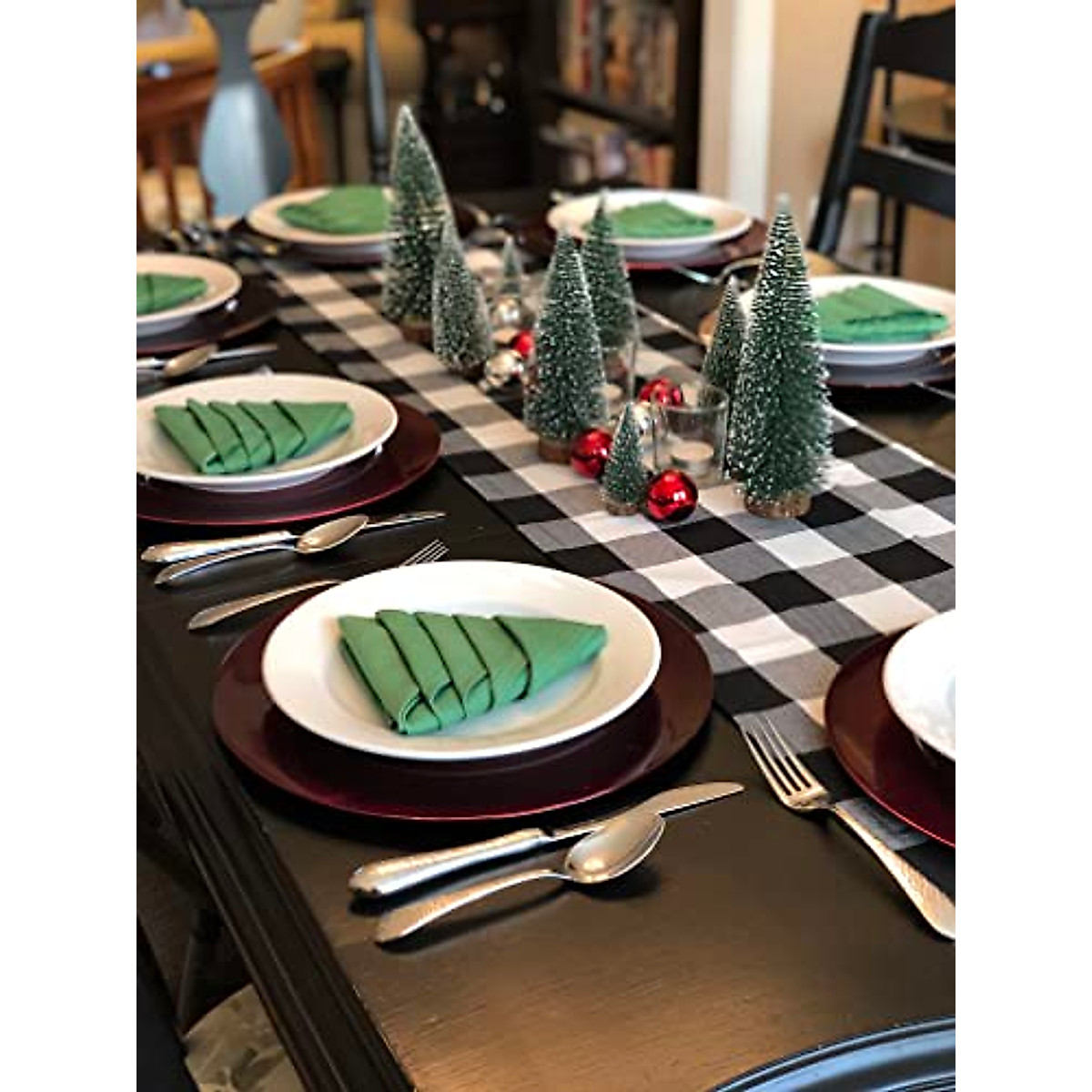 Small Christmas Tree - Christmas Table Decorations, Fake Flocked Xmas Tree Decor Mini Tinsel Christmas Tree for Kitchen Mantel Office Bedroom Window Table Top