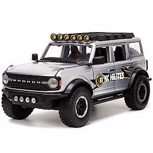 Jada Toys Just Trucks 1:24 2021 Ford Bronco Die-cast Car Gray with Tire Rack, Toys for Kids and Adults