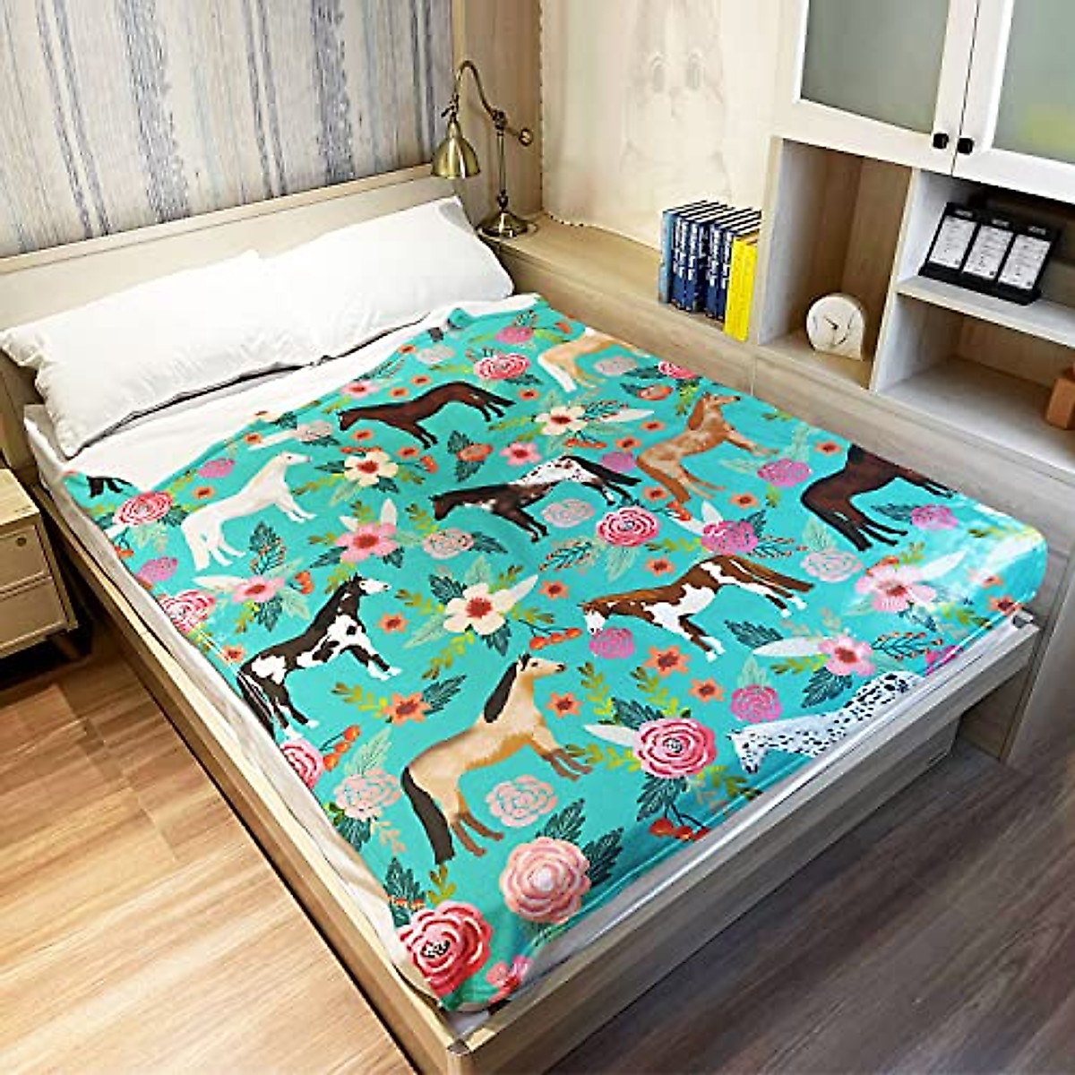 YISUMEI Flower Horse Throw Blanket Horse Green with Flowers Fleece Blanket Soft Warm Cozy for Sofa Couch Bed 50"x60"