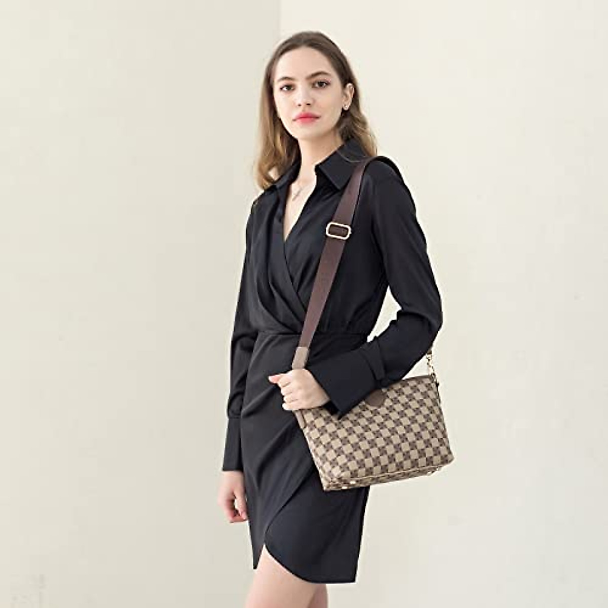 LBiayion Crossbody Bags for Women,This Fashion multi-functional crossbody can always keep your daily items well organized.