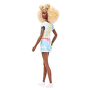 Barbie Fashionistas Doll, Tall, Blonde Afro with Side Puffs, Tie-dye Romper, Sneakers, Yellow Bracelet, Toy for Kids 3 to 8 Years Old